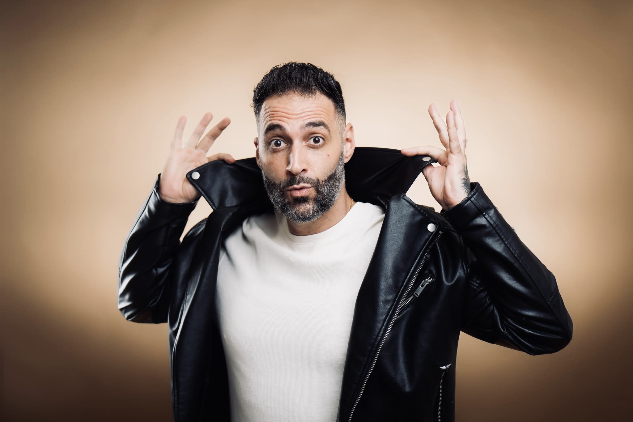 Home - Comedian Brandon Trusso